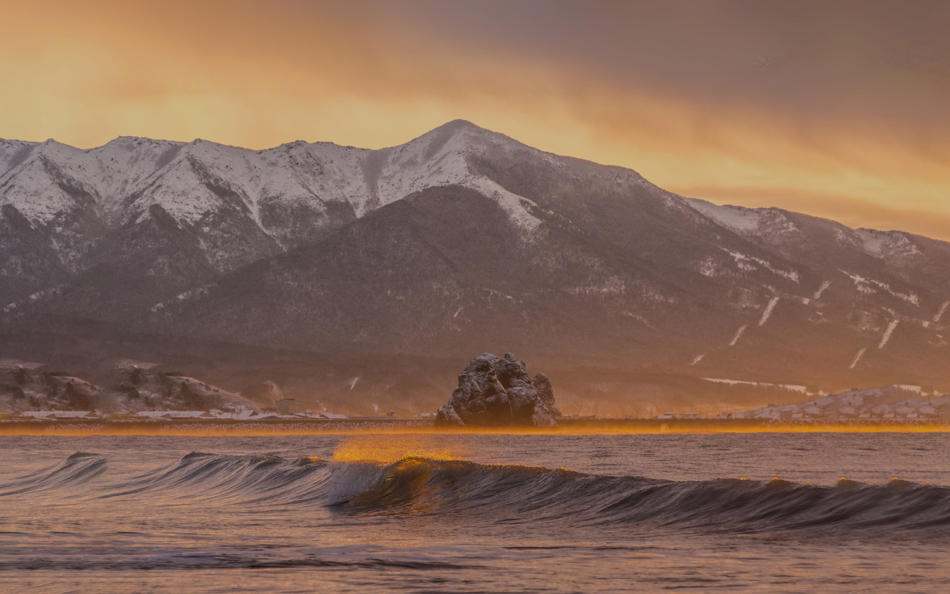 Mt. Apoi アポイ岳 - Shamani Ainu Spot List | Shamani Ainu - シャマニ・アイヌ